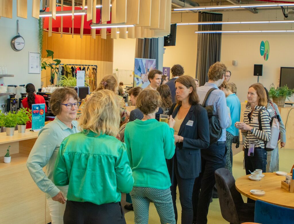 Henrike Karreman (OCW) bezoekt mboRijnland om te zien hoe mbo zorgt ...